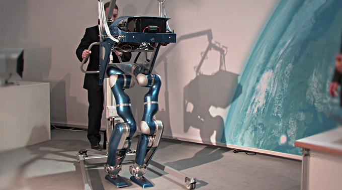 Roboter lernen Laufen | HYPERRAUM.TV