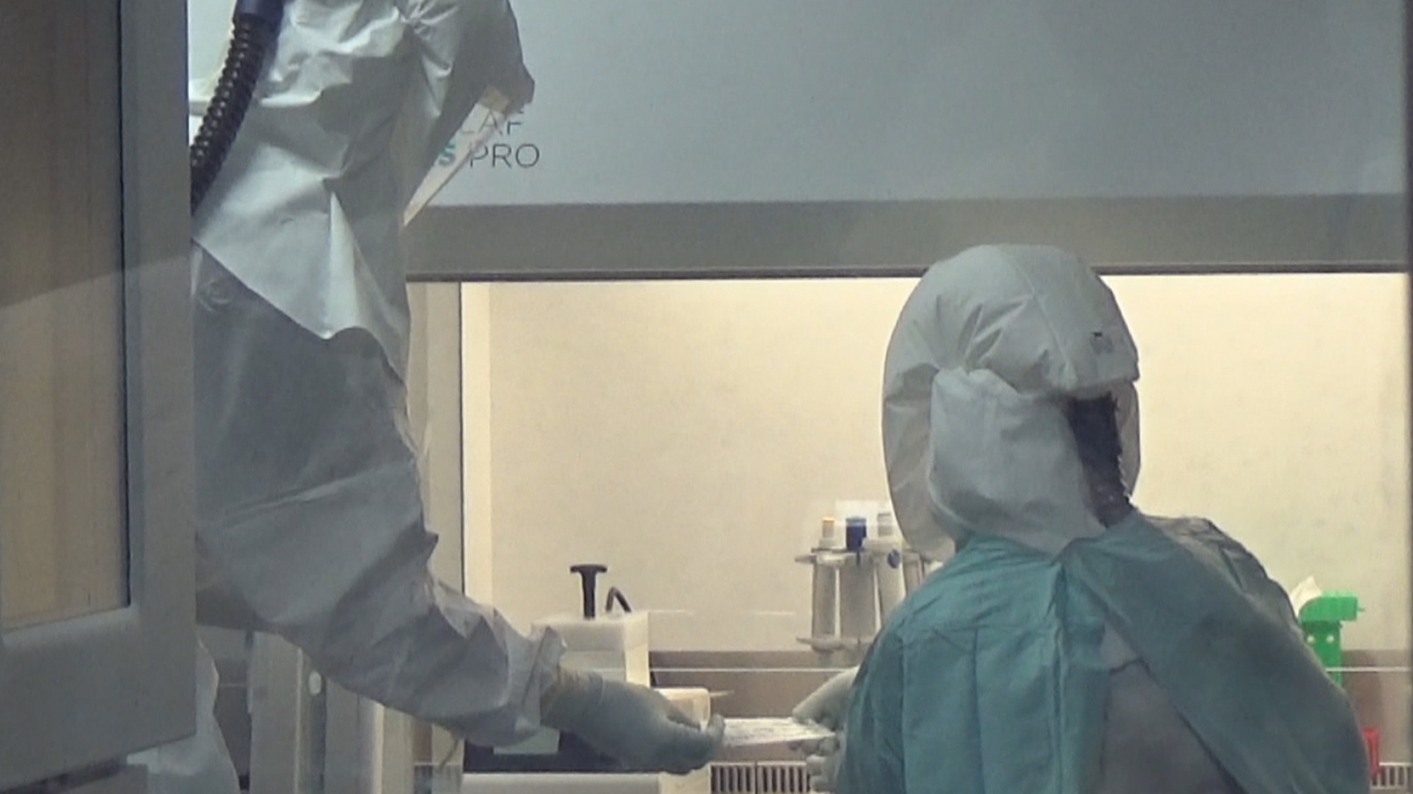 Vorsicht: Biowaffe! | HYPERRAUM.TV